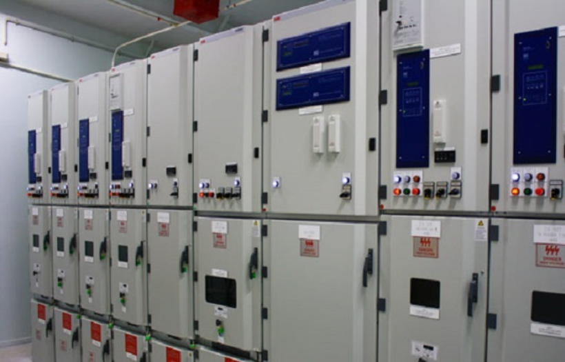 LV Panel Installation – Al Tawasul Switchgear